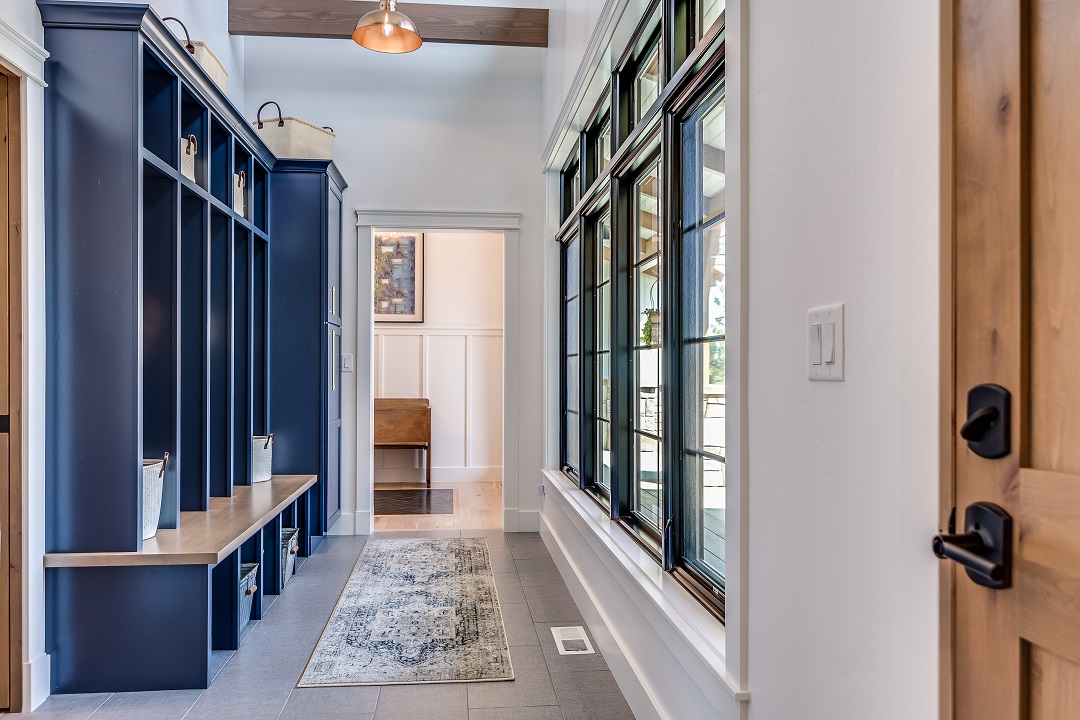 How To Create Your Beach House Entryway - T&G Builders